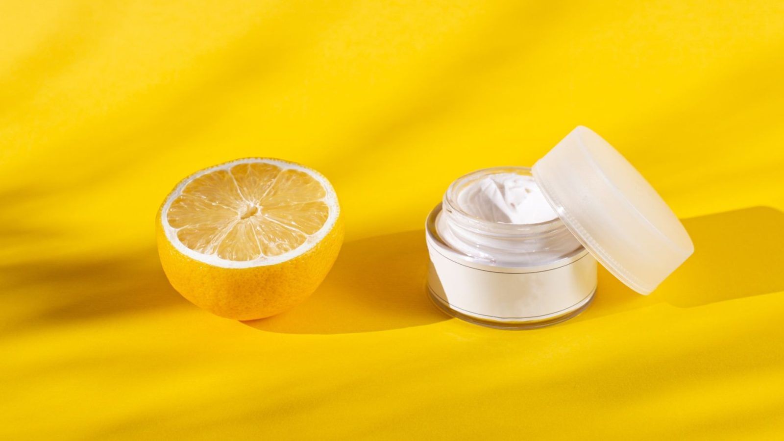 Summer Beauty : Add A Splash Of Yellow To Your Routine