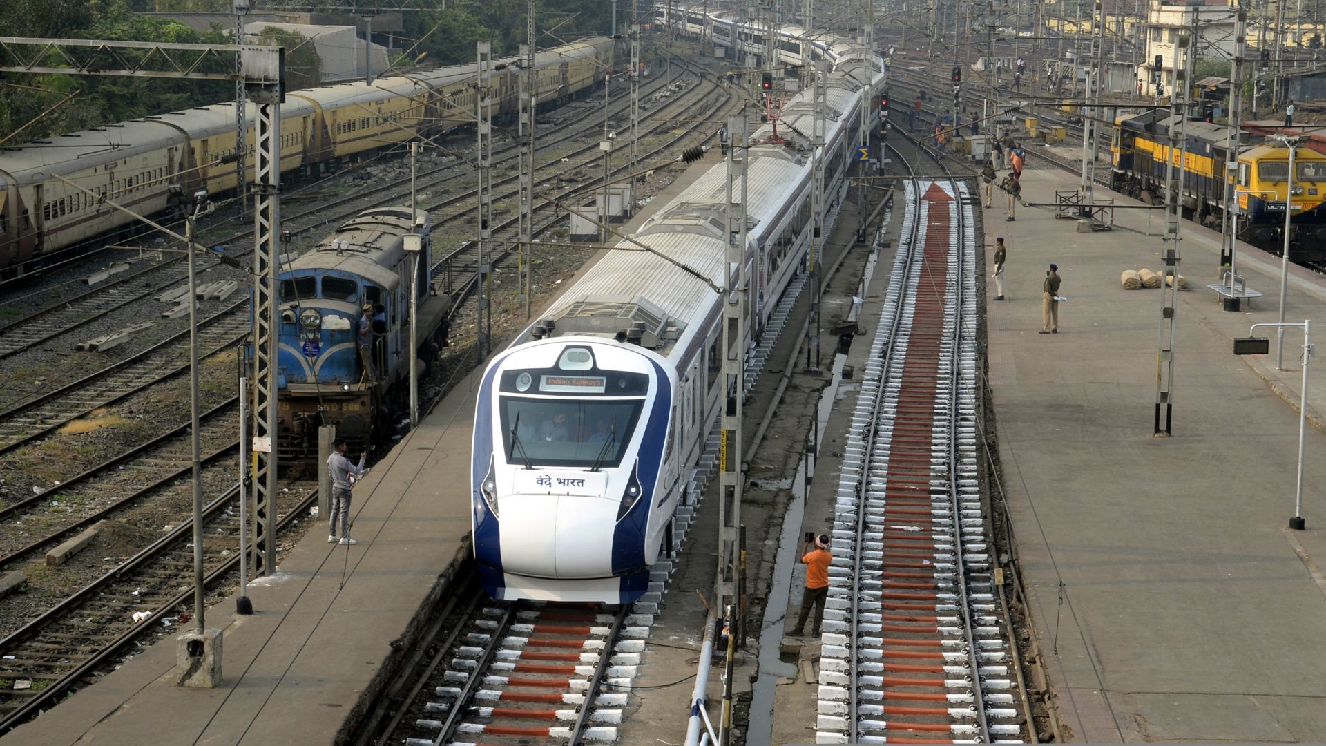 Your Train Ride From Chennai To Bangalore Will Soon Be Just 4 Hours