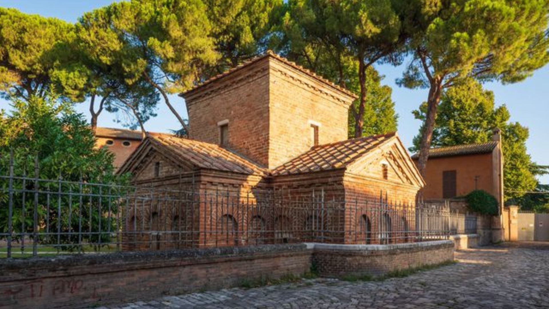 Guide to visiting the Italian city — Ravenna