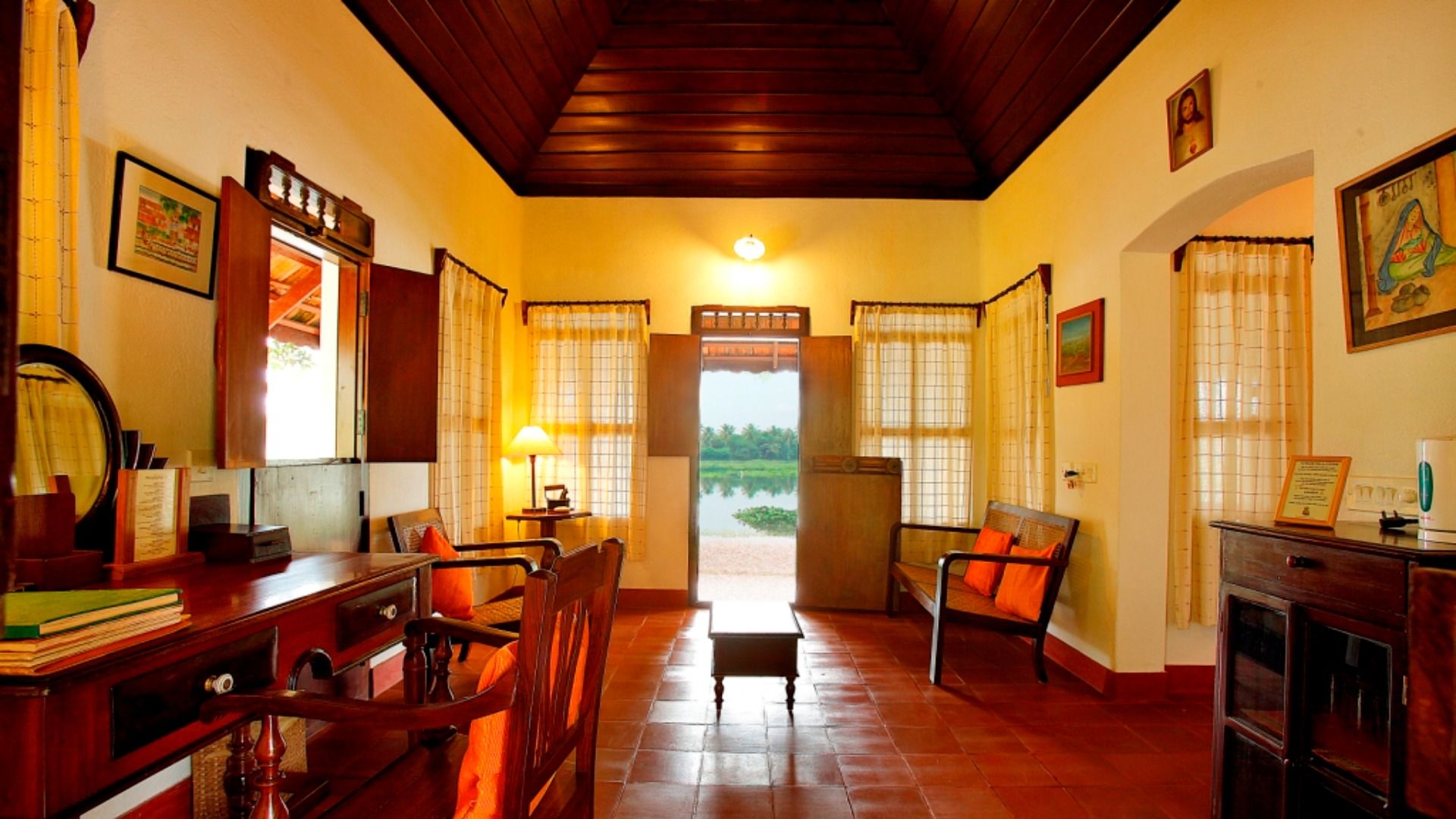 Airbnb & The Ministry Of Tourism Join Hands To Celebrate India's Heritage