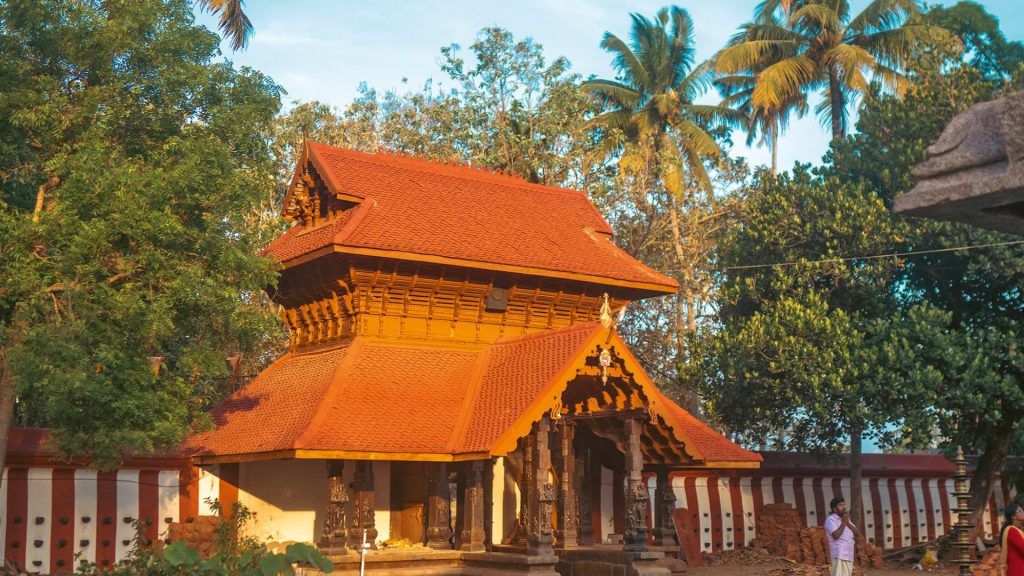 Varkala, Kerala: The Art Of Slowing Down -- A Visual Journey