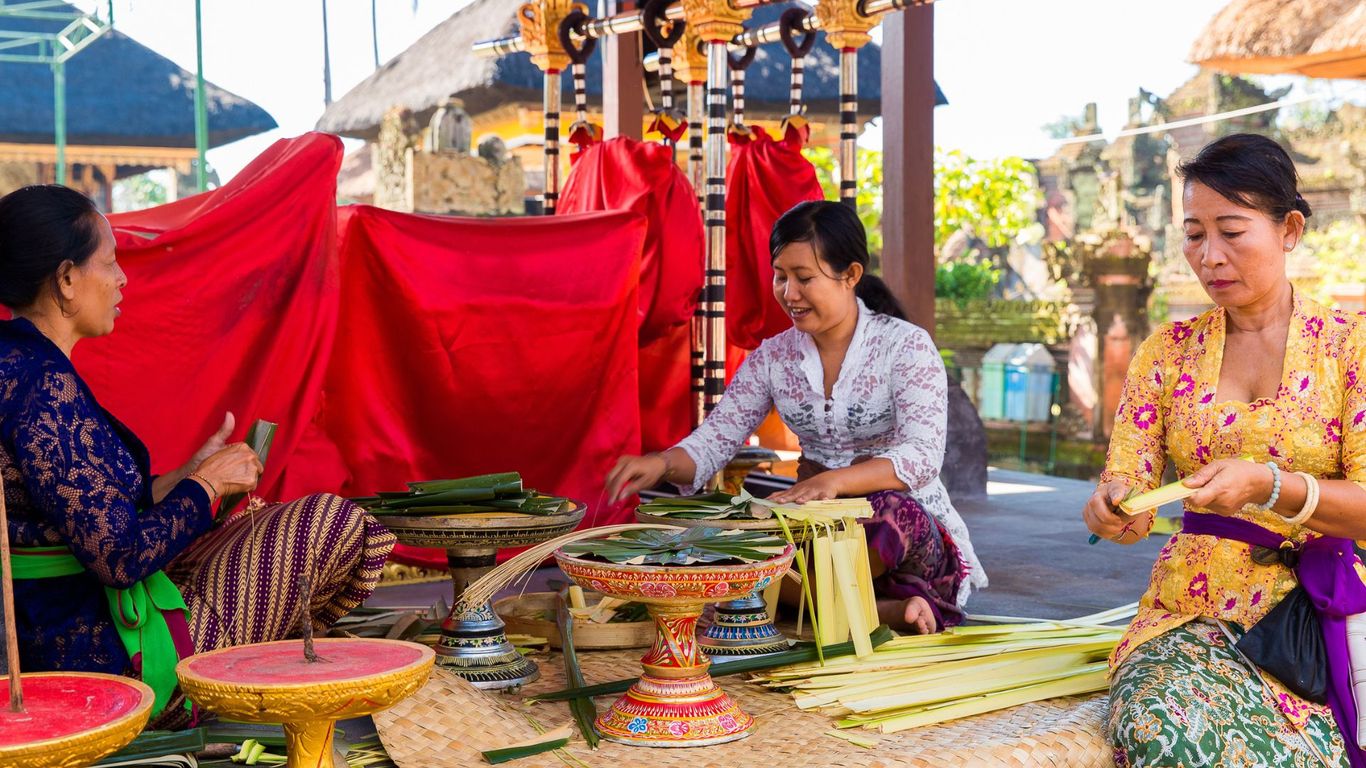 Diwali Around The World: 8 Beautiful Diwali Celebrations Outside India