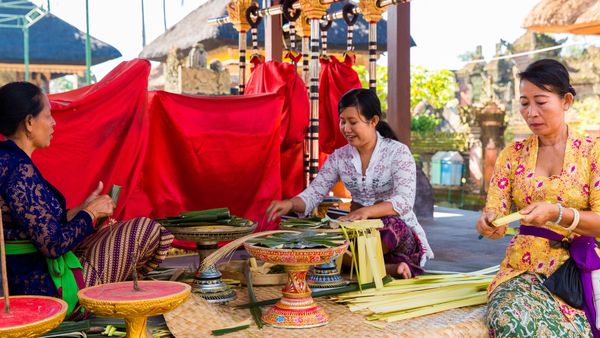 Diwali Around The World: 8 Beautiful Diwali Celebrations Outside India