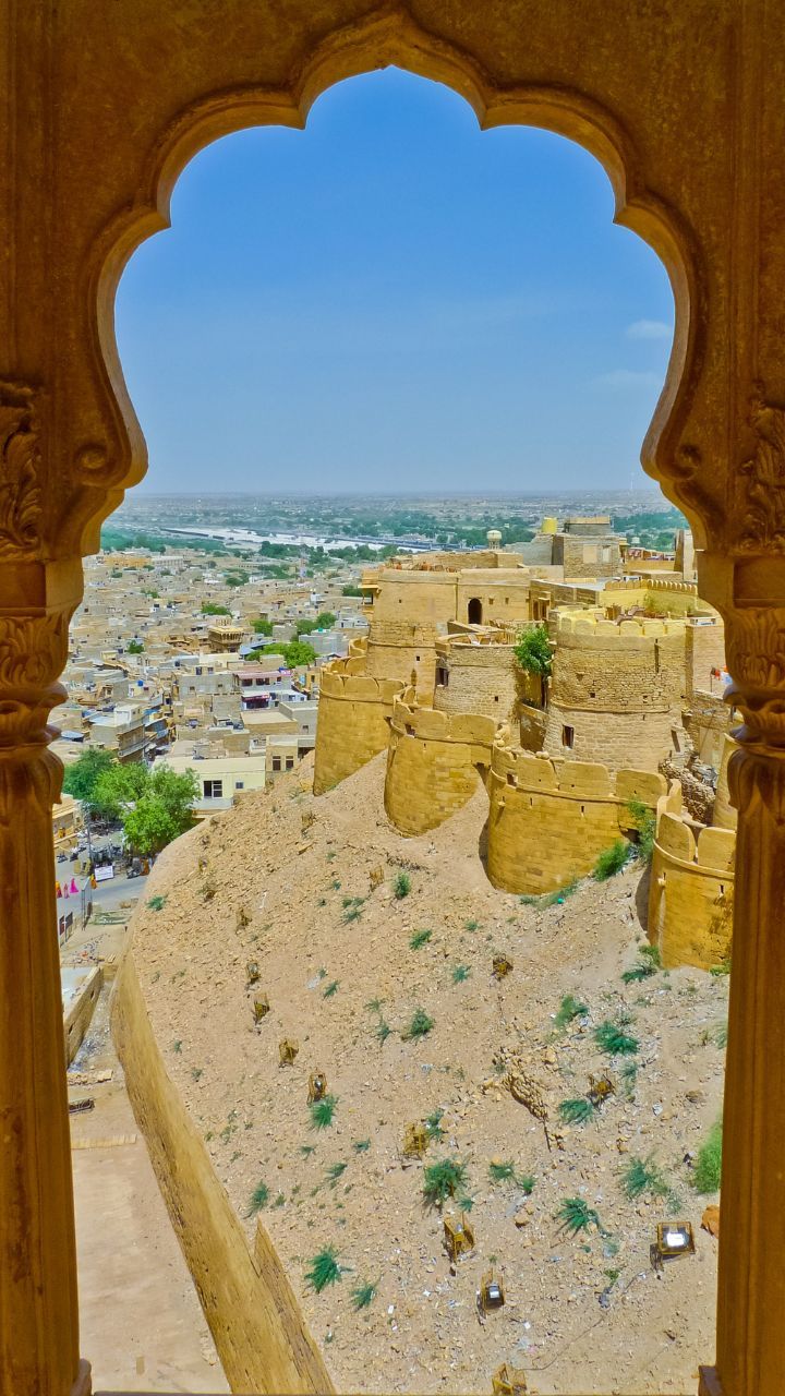 These Biggest Forts In India Are Worth A Visit