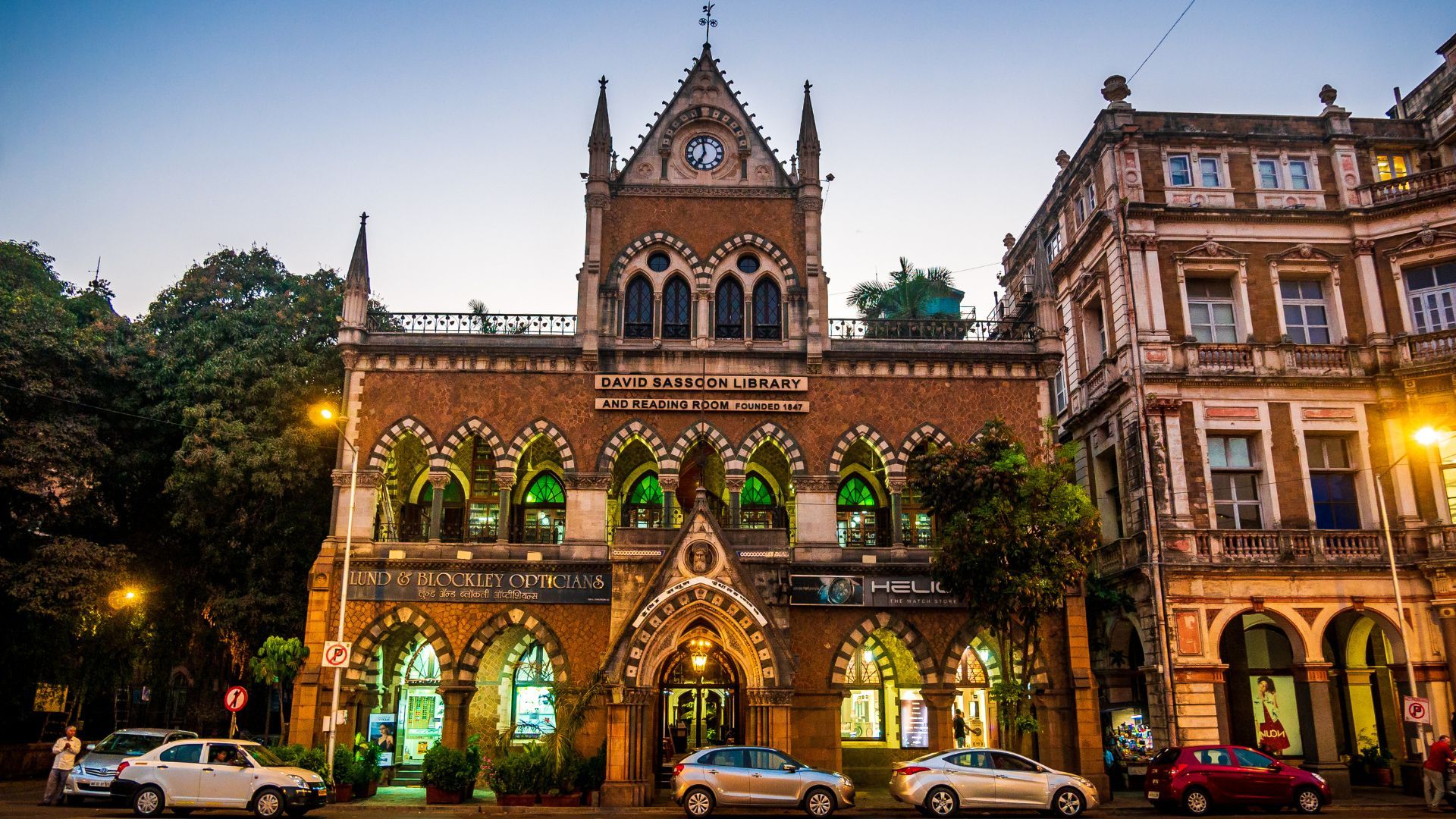 Beautiful Libraries In Asia That Command A Visit; Here’s The List