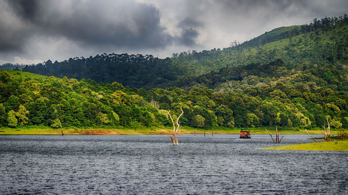 Most Beautiful Places To Visit In Kerala - Scenic Destinations (With ...