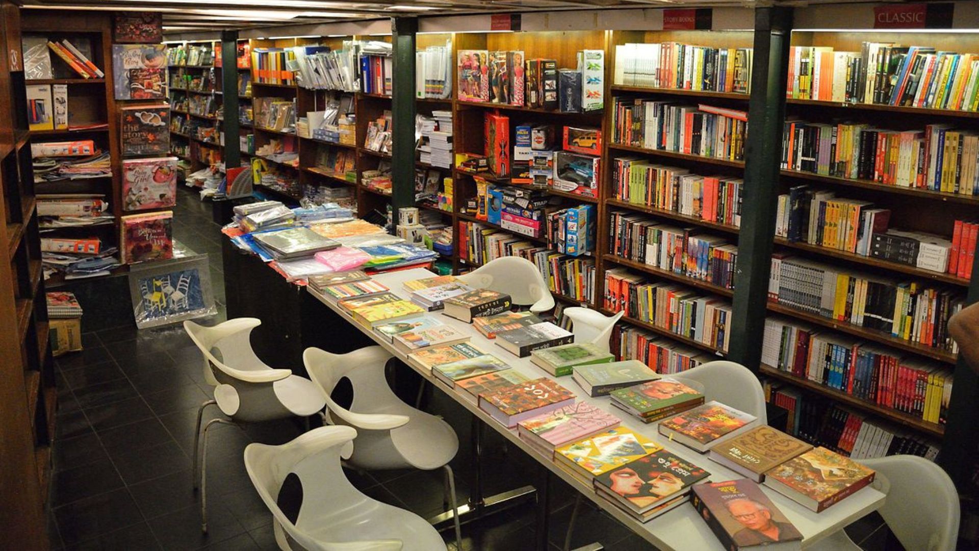 Bookstores In Kolkata: Navigating Literary Lanes In The Cultural Capital