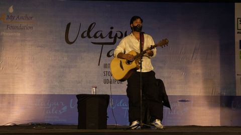 Meet Rahgir: The Wayfarer Who Transforms His Travels Into Melodies