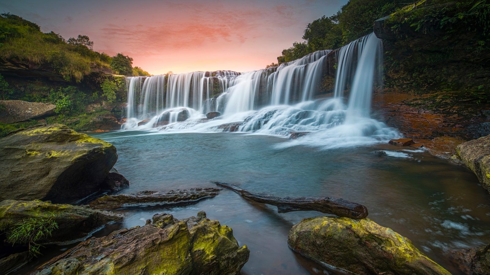 Mesmerizing Waterfalls In Meghalaya To Explore In Northeast India - 2024