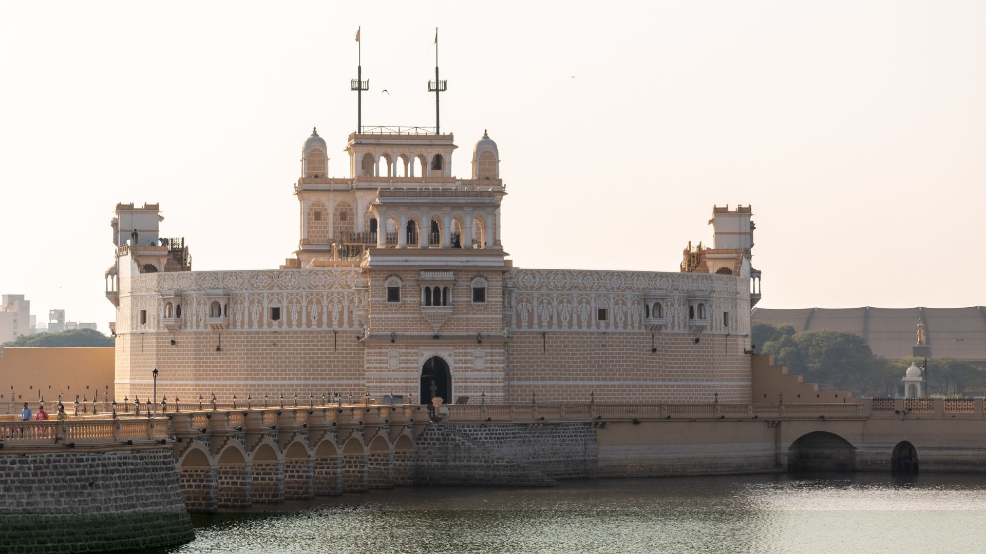 Places To Visit In Jamnagar: Travel Guide to The Best Tourist ...