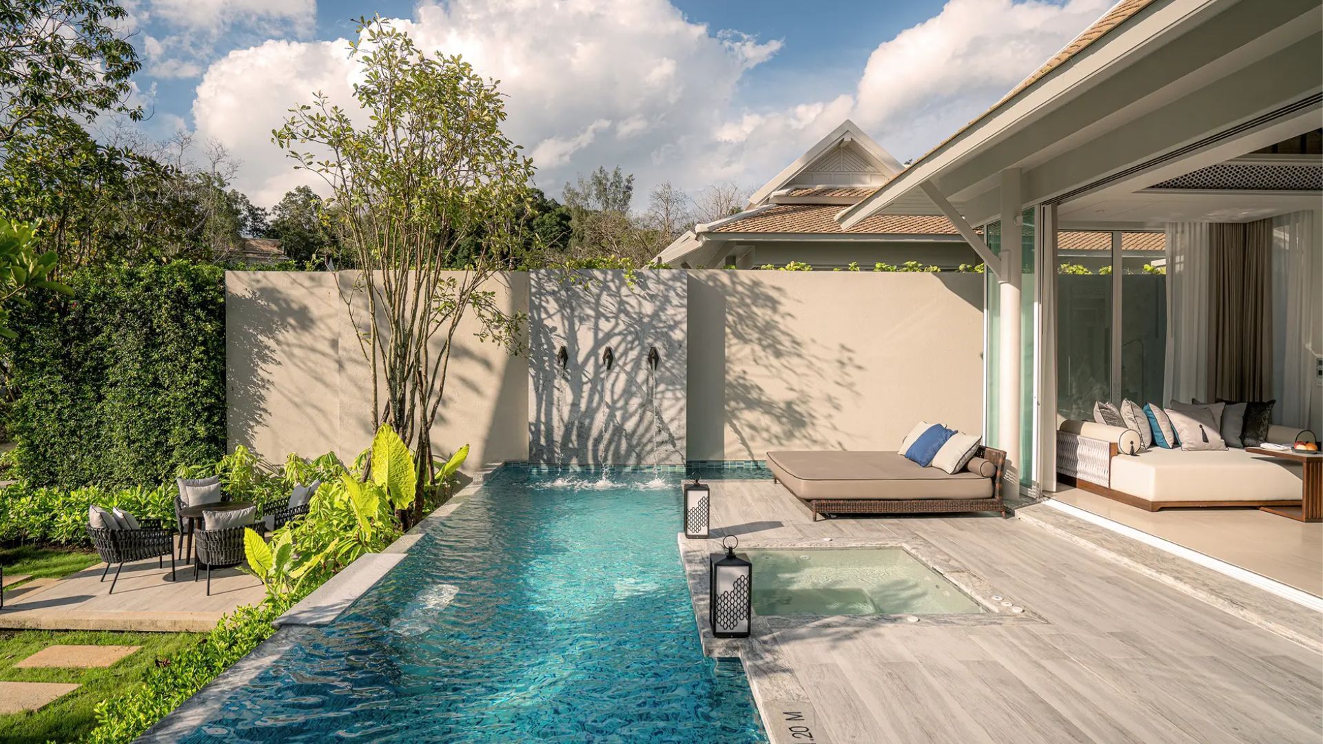 Krabi Vs Phuket: Comparing Tourist Attractions, Beaches To Visit In 2024