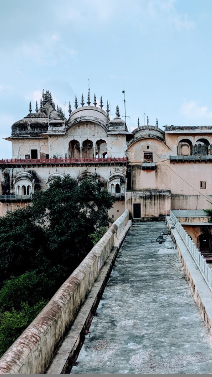 All You Need To Know About The Magnificent Alwar Fort