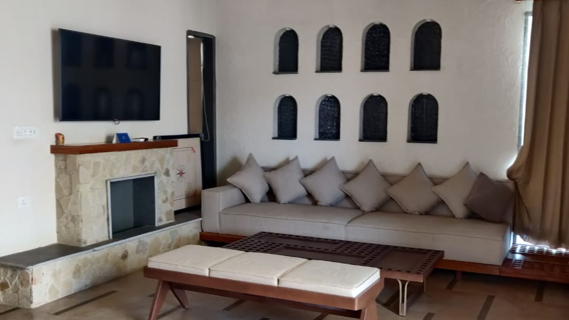 Review: SaffronStays Moringa Valley Oak Villa in Udaipur, Rajasthan