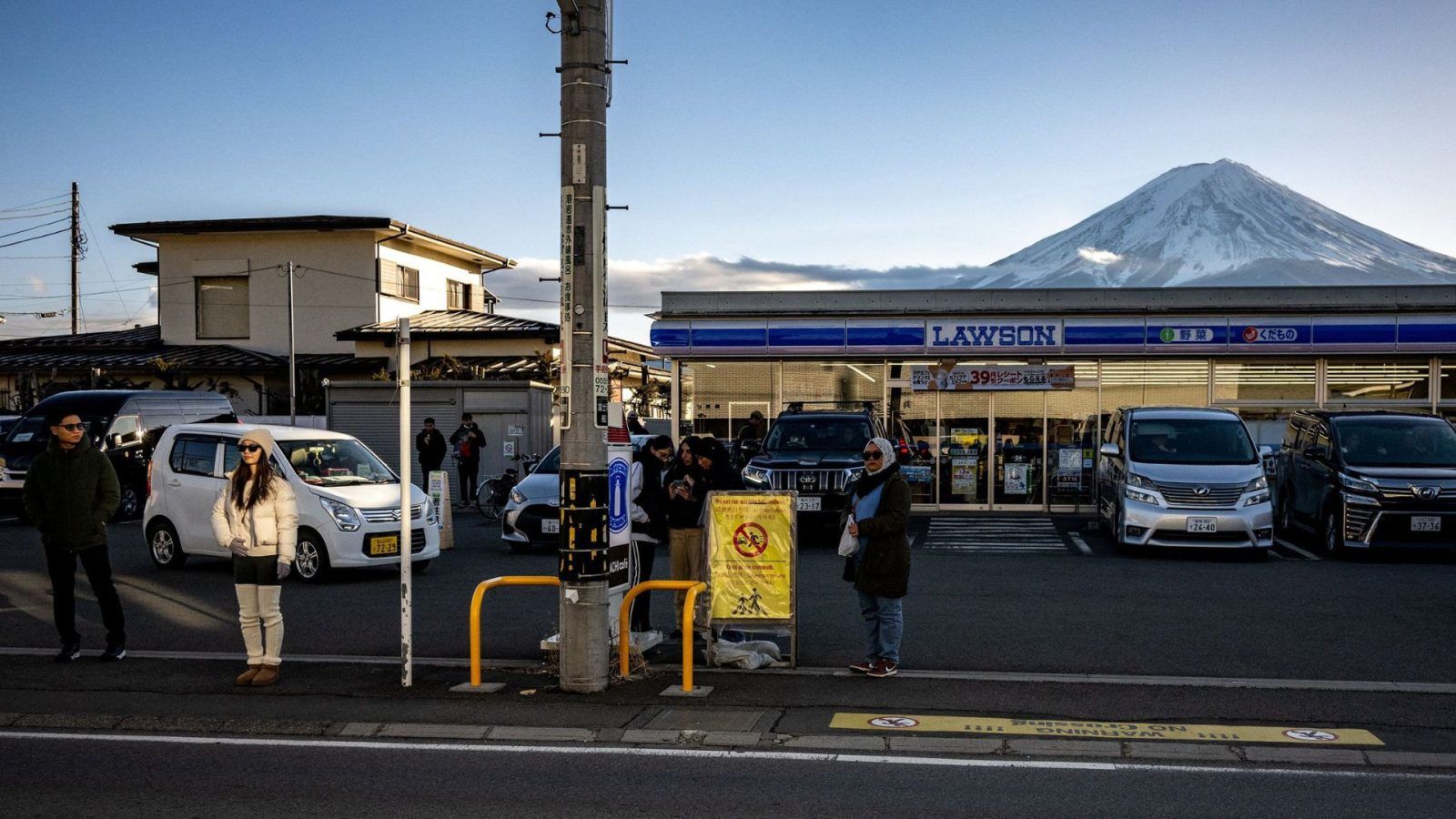 Japan Is Blocking The View Of Mt Fuji From Tourists