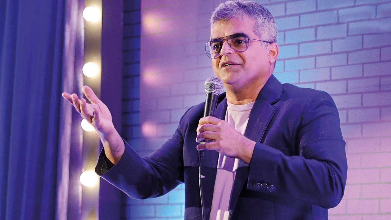 Meet Atul Khatri, The Stand-up Comedian Who Means Serious Business!