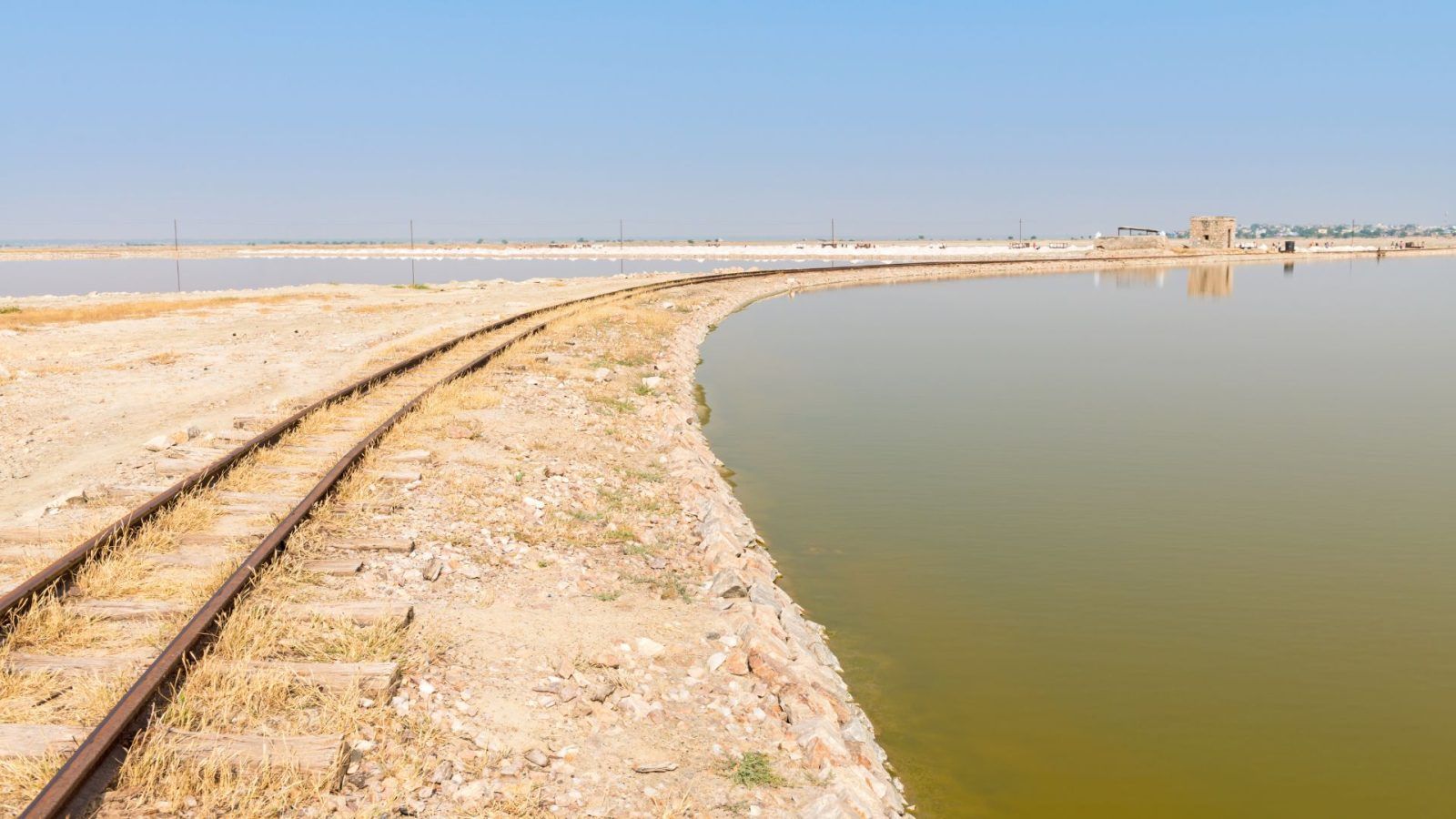Soaking The Salt, Stars, And Stories of Rajasthan's Sambhar Lake