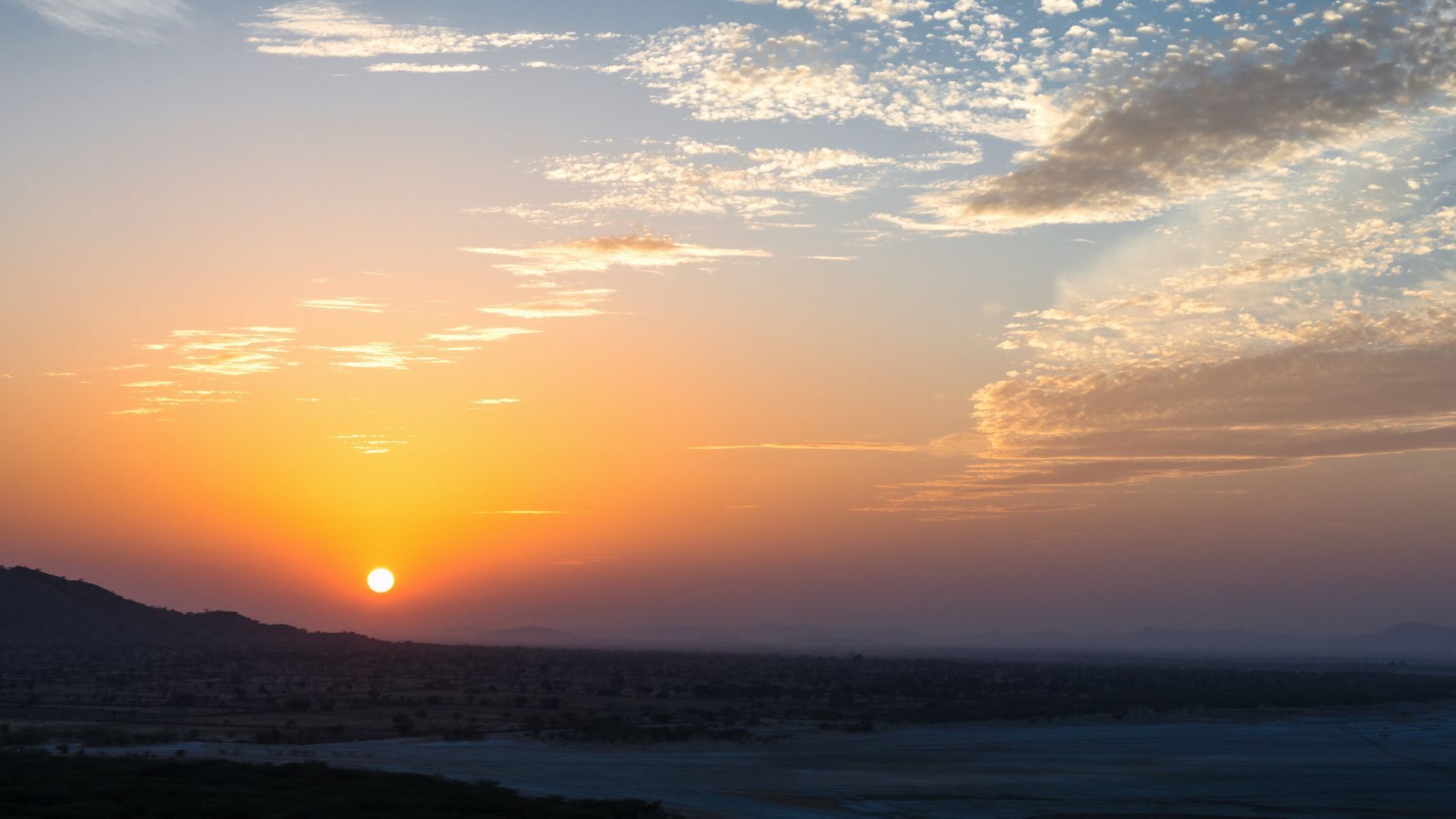 Soaking The Salt, Stars, And Stories of Rajasthan's Sambhar Lake