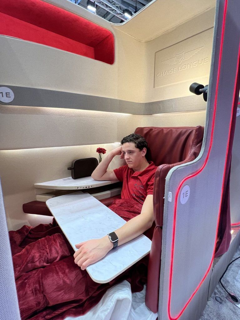 Reimagined First And Business-Class Seats On Double-Level Airplanes