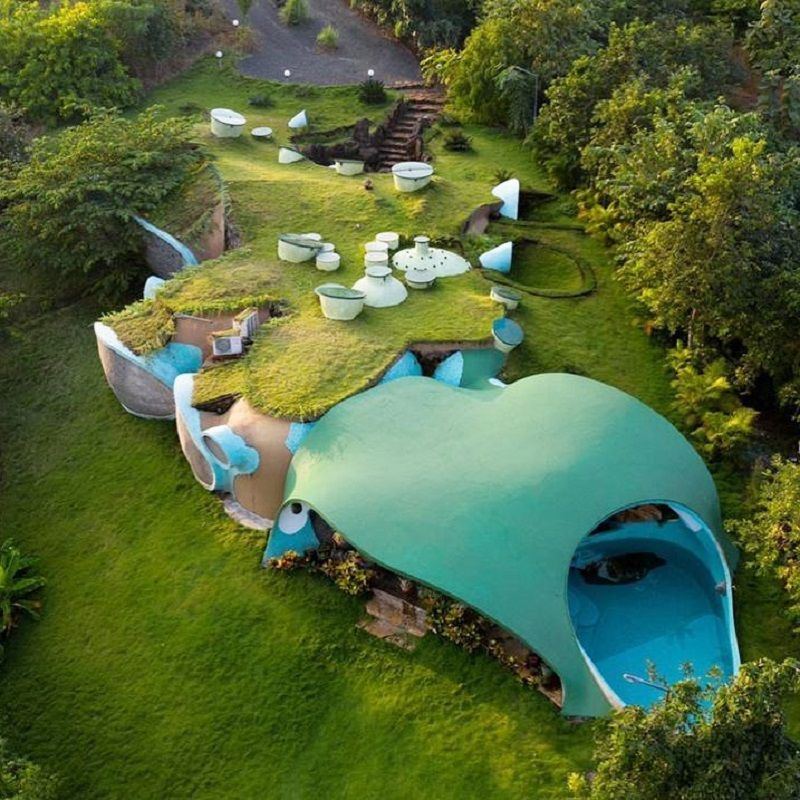 Best Hobbit Homes Across The Globe For A Dreamy, Fairytale Retreat