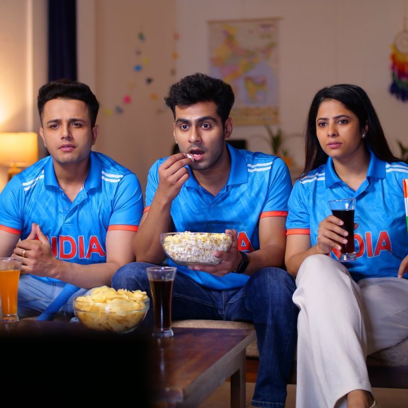 Restaurants, Bars & Places To Eat In Best Cities In India & Abroad ...