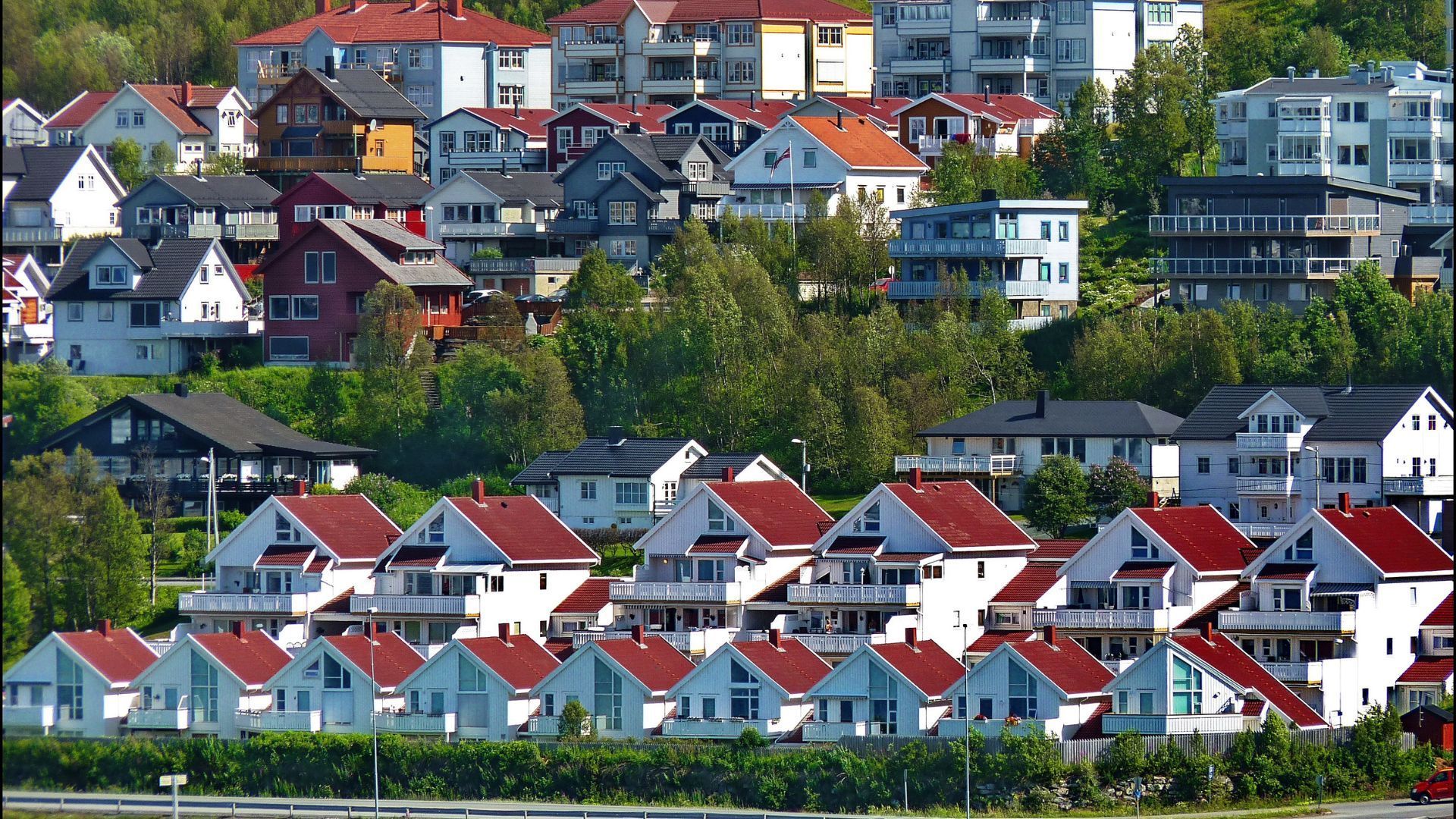 Ultimate Guide To Explore The Best Of Summer In Tromso, Norway In Jul 2024