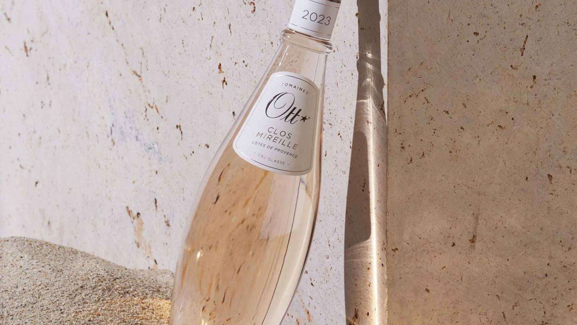 Red Wines To Champagne - Guide To Must-Try French Wines (With Prices) 2024