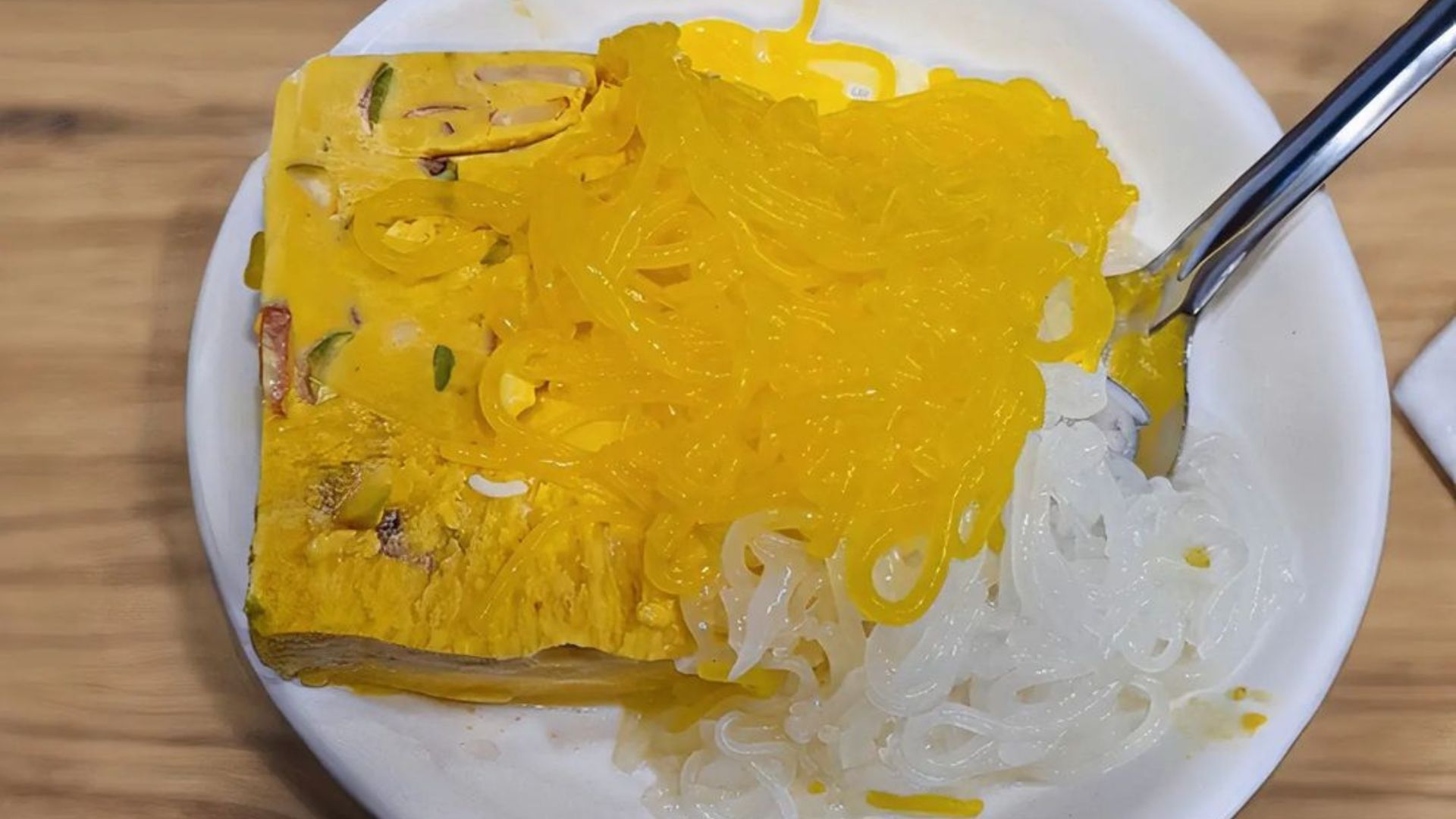 Kulfi, Biryani & Kebabs: Locals Reveal The Famous Food In Lucknow 2024