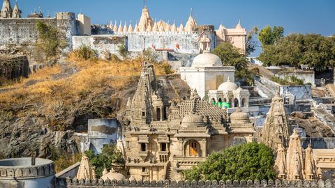 Palitana: Your Complete Guide To India's First Vegetarian City