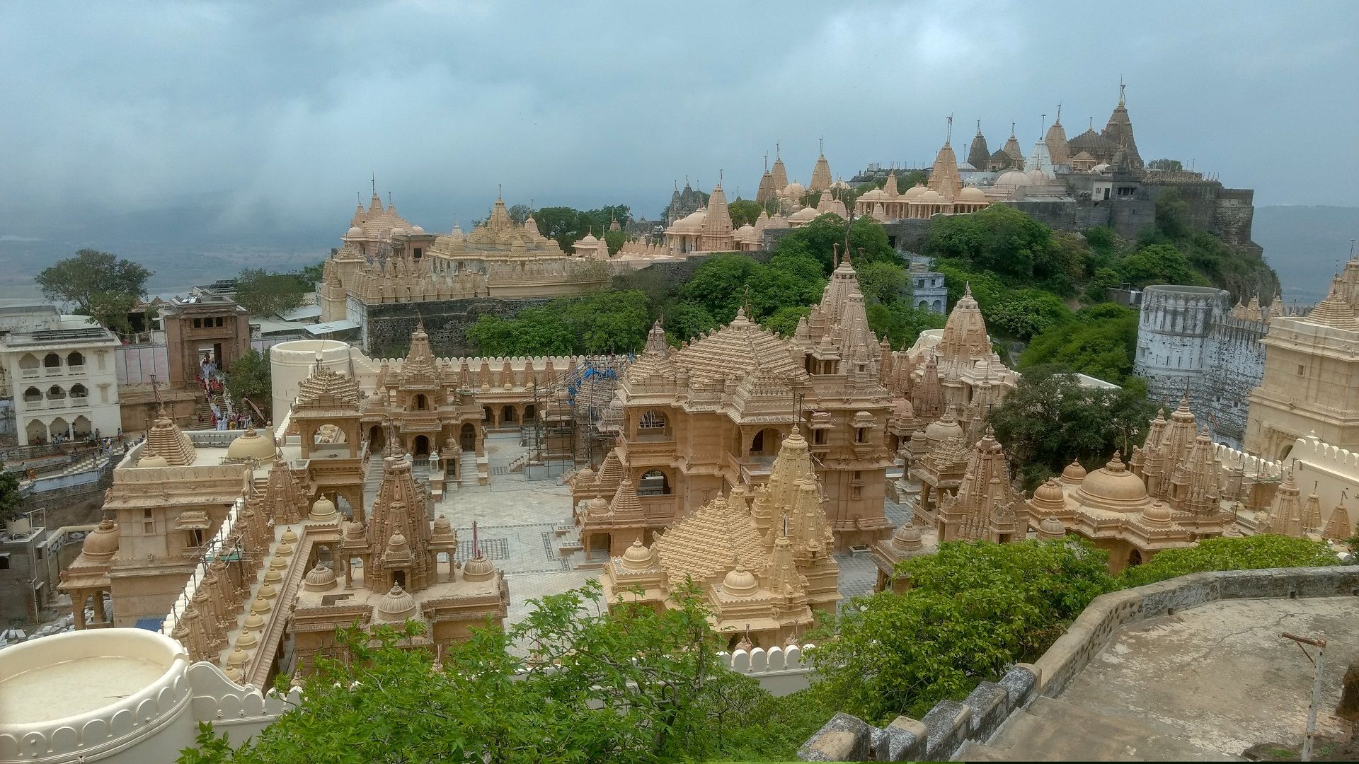 Palitana: Your Complete Guide To India's First Vegetarian City