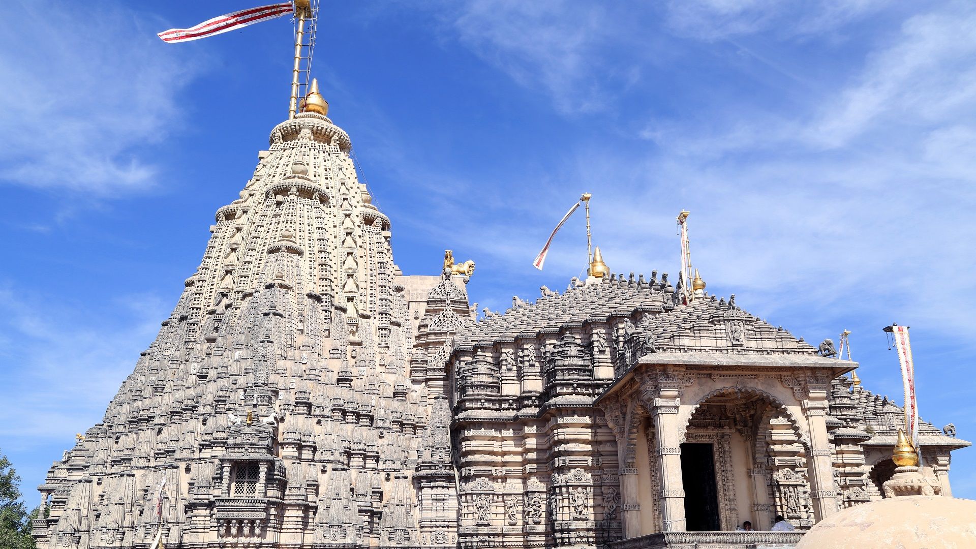 Palitana: Your Complete Guide To India's First Vegetarian City