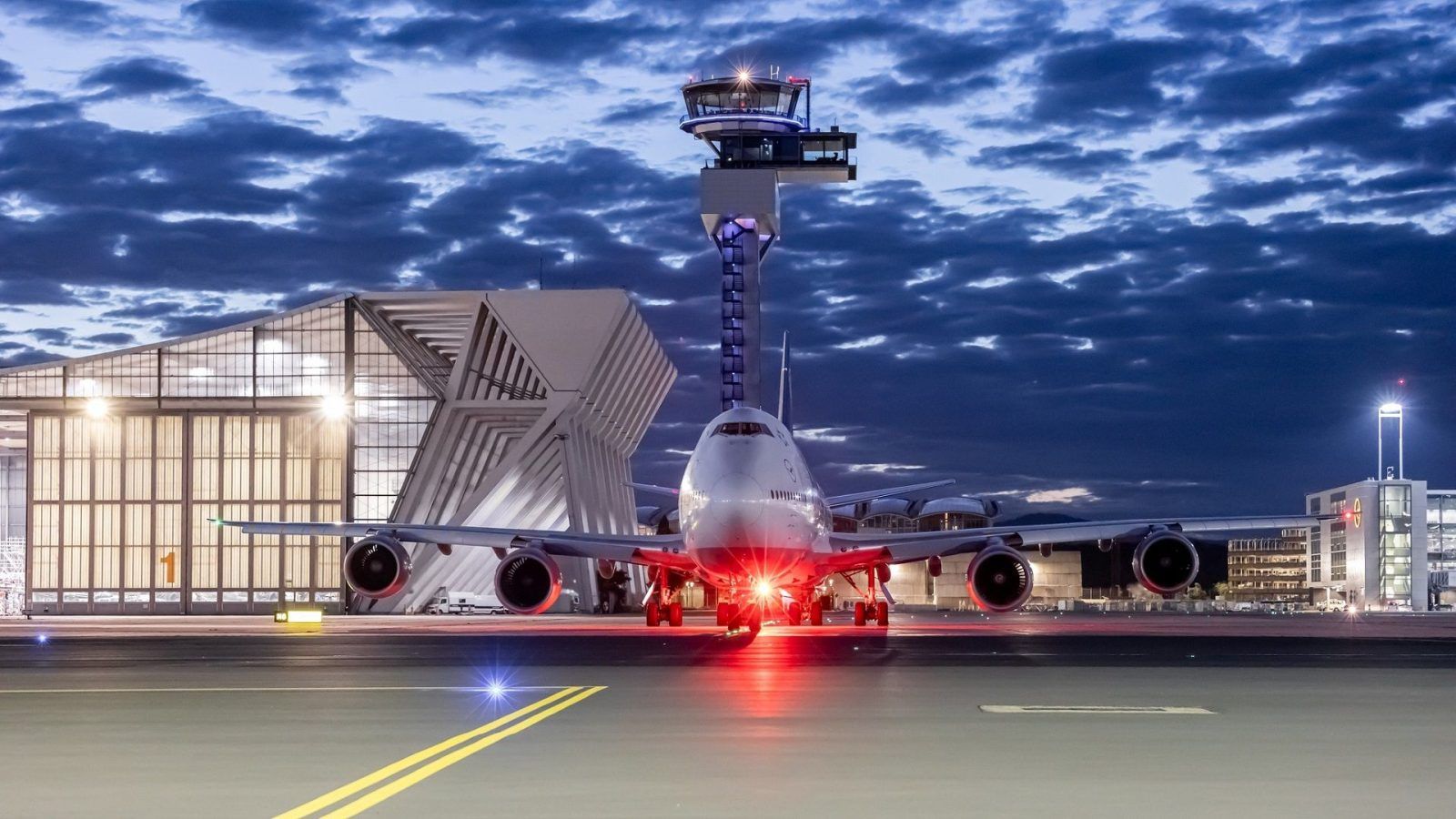 Shop, Dine & Lounge: Things To Do At Frankfurt Airport (FRA) Layover