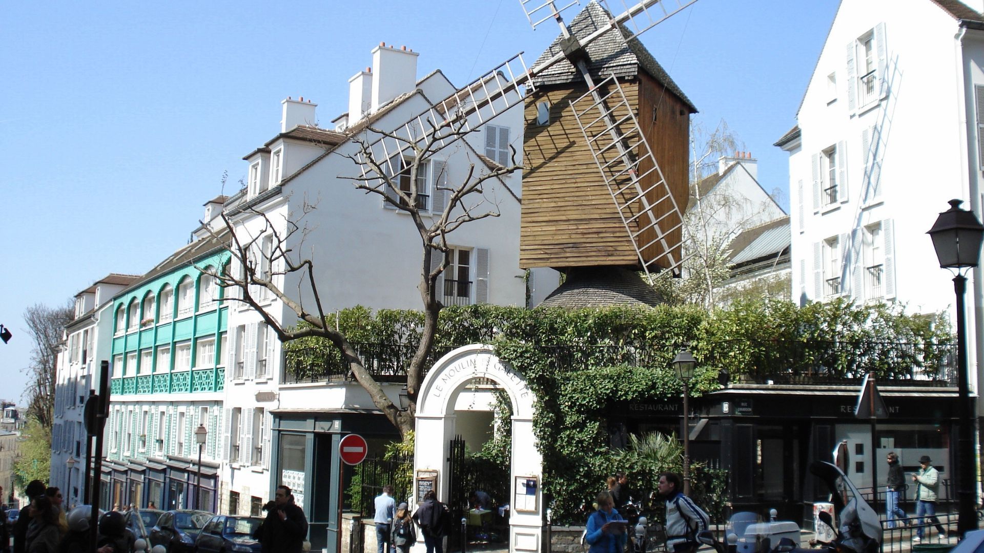 Real-Life Locations Of Famous Paintings: From Paris To Iconic Mont ...