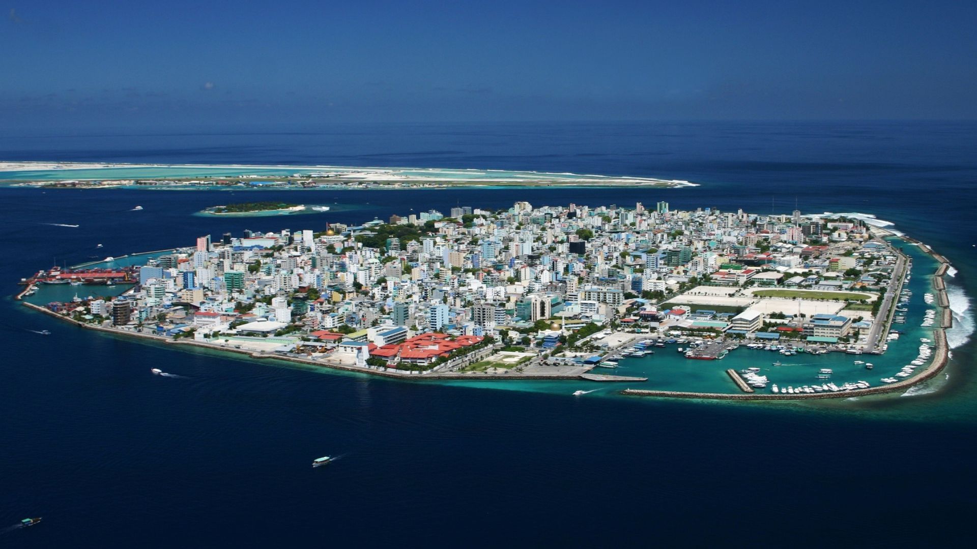 Maldives Itinerary: Perfect 7-Day Guide To Snorkelling, Island-Hopping ...