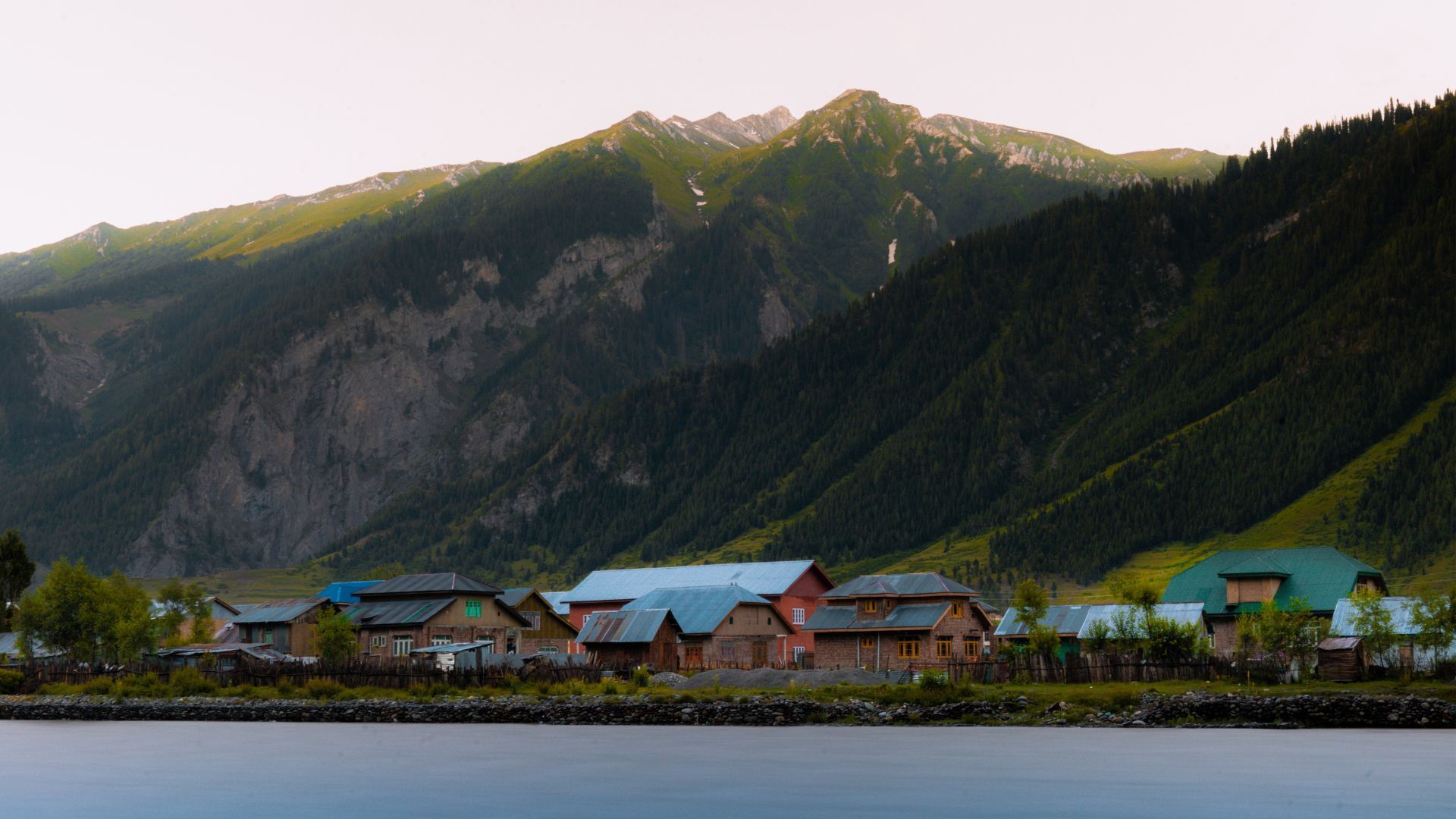 Dawar Village in Gurez Valley: What Makes This Kashmir Village Special?