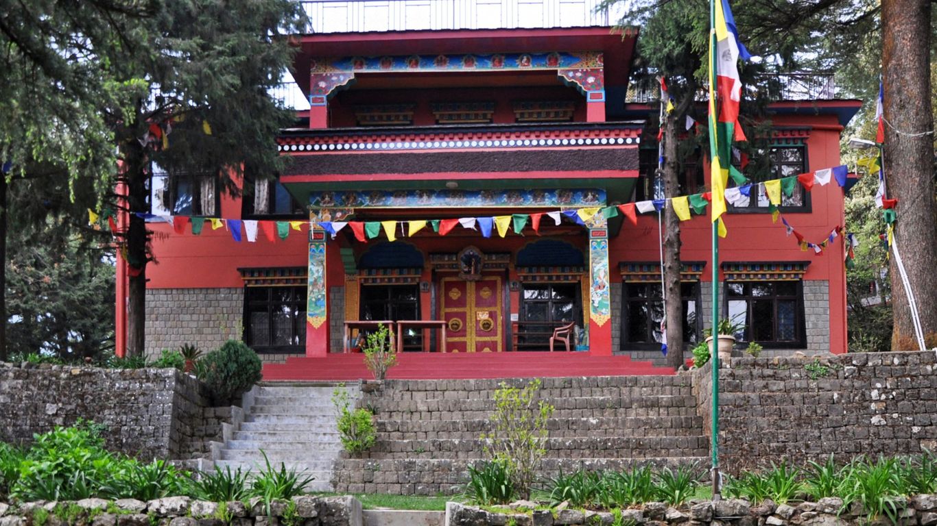 Dharamkot: Quaint Getaway To The Offbeat Hippie Village The Himalayas