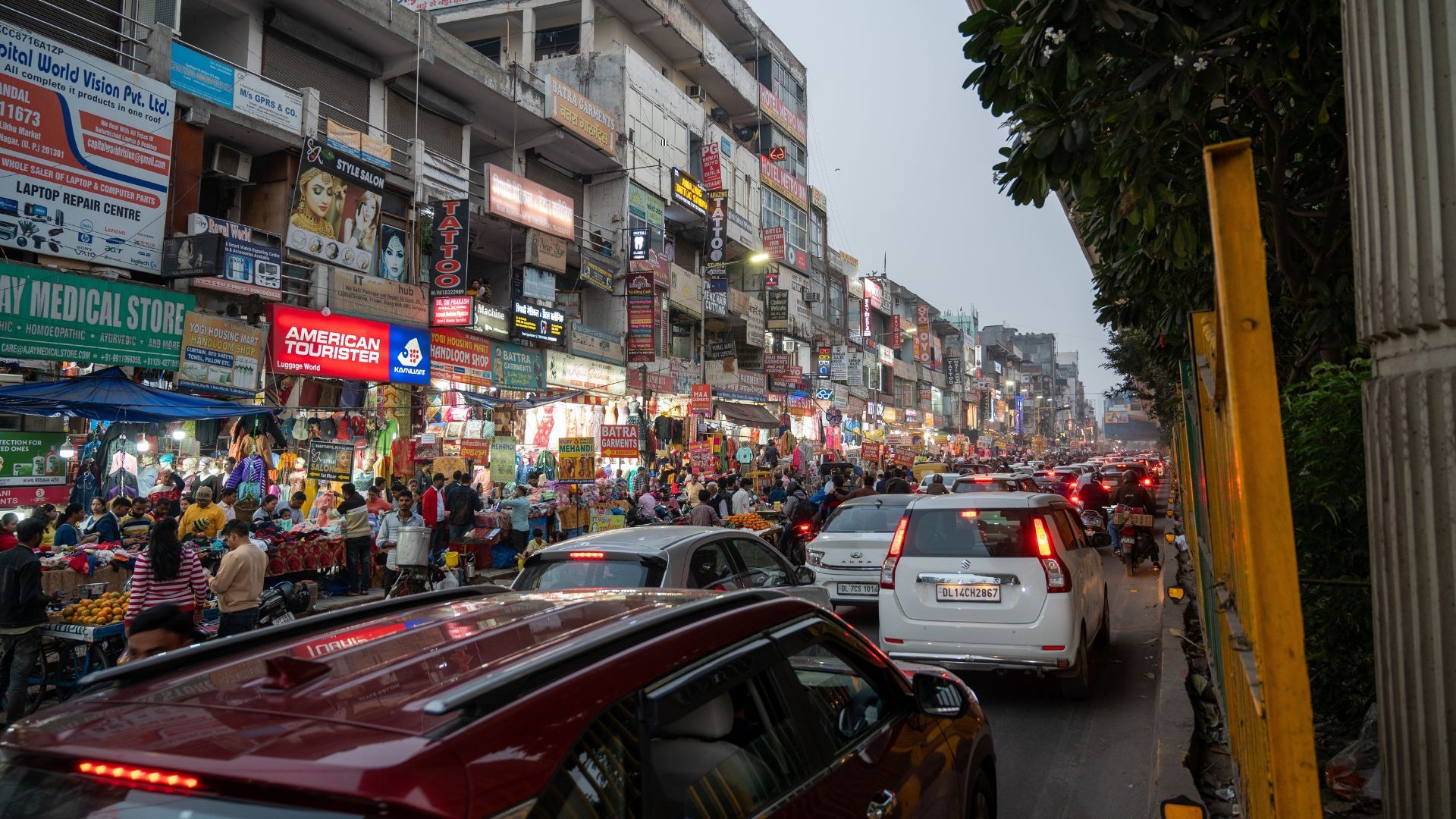 Things To Do In Noida: Malls, Shopping, Restaurants & Nightlife In Noida