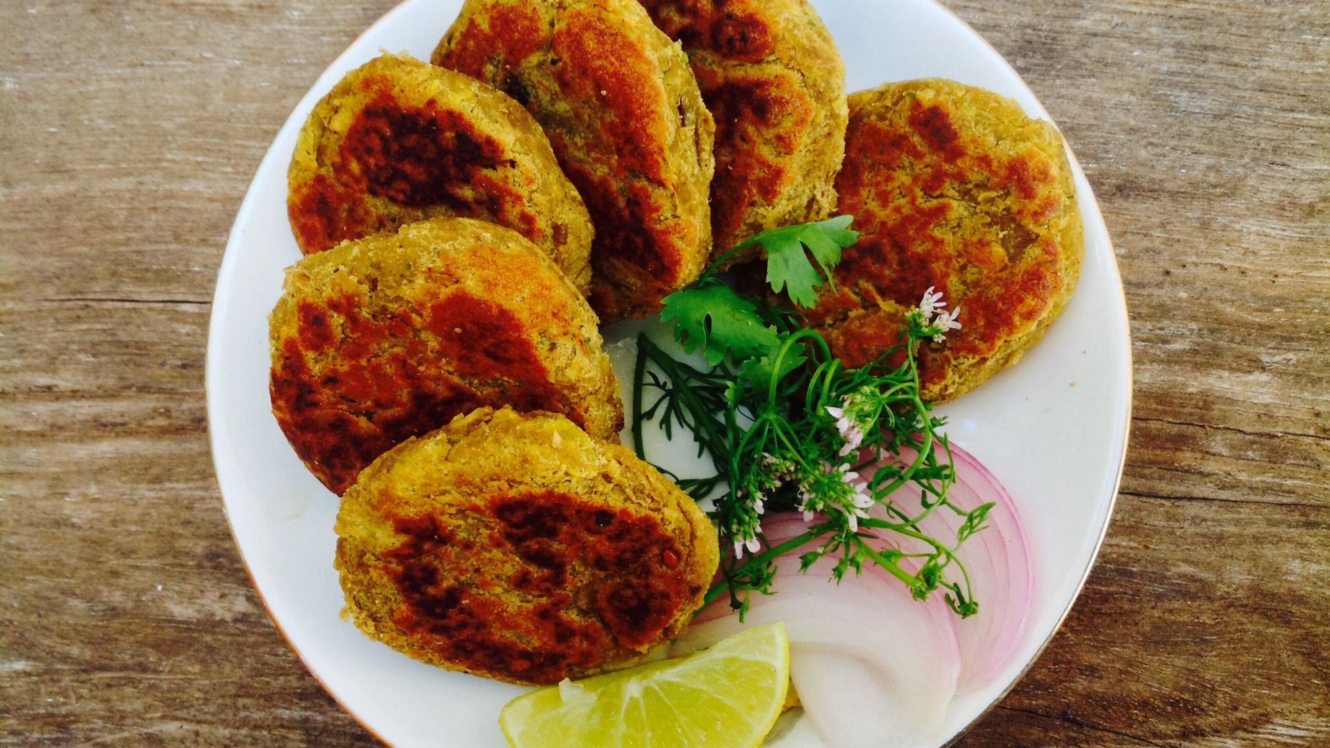 Indori Poha, Kebabs To Nihari: Have You Tried Bhopal’s Famous Food?