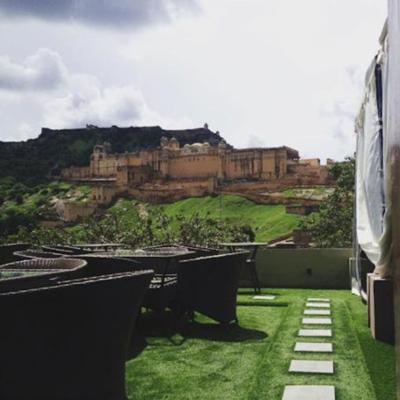 Some Of The Best Rooftop Restaurants In Jaipur To Try