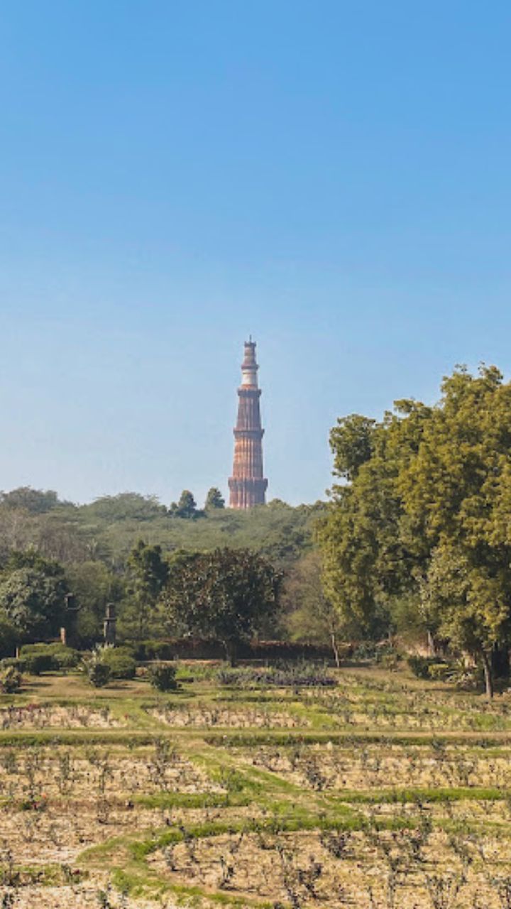 Walk Back In Time In Delhi's Mehrauli Archaeological Park