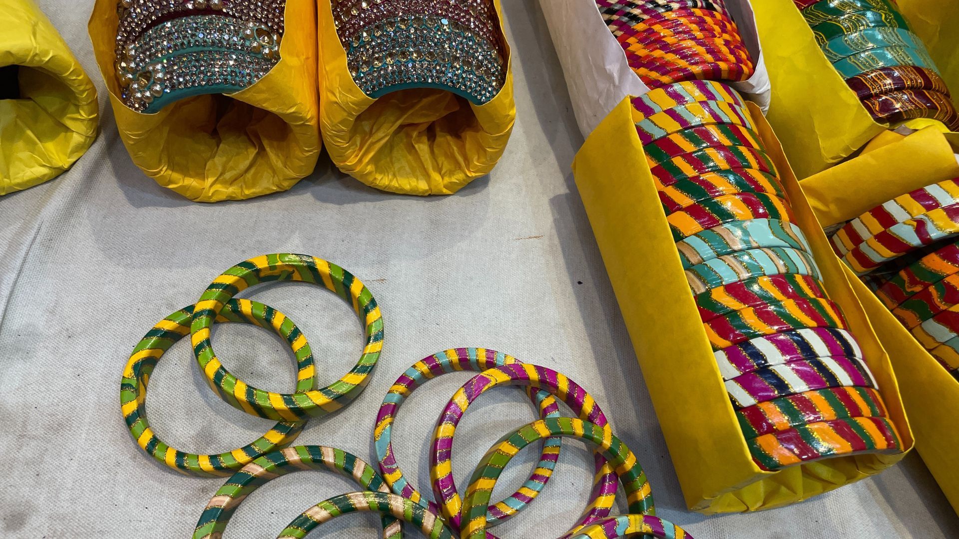 Maniharon ka Rasta: Into The Bangle Bazaar Of Jaipur