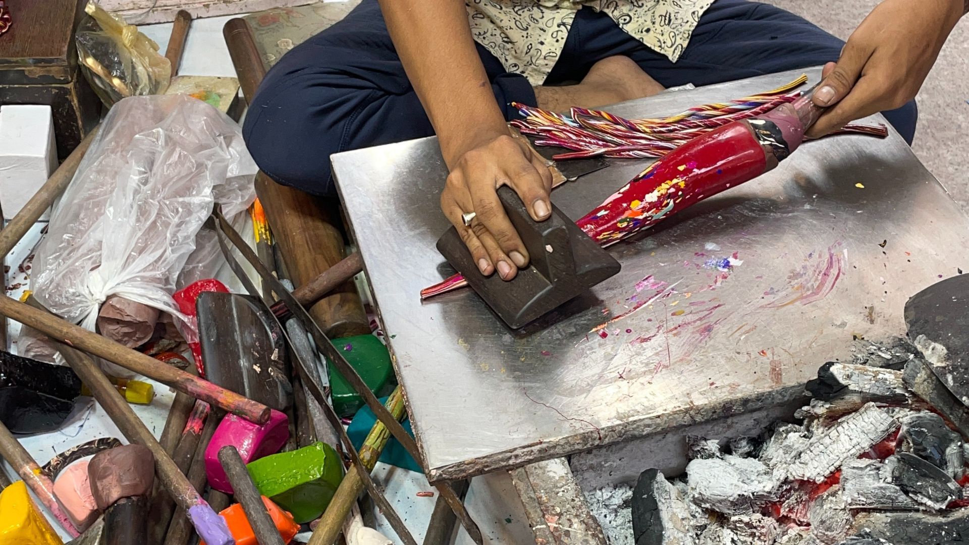 Maniharon ka Rasta: Into The Bangle Bazaar Of Jaipur