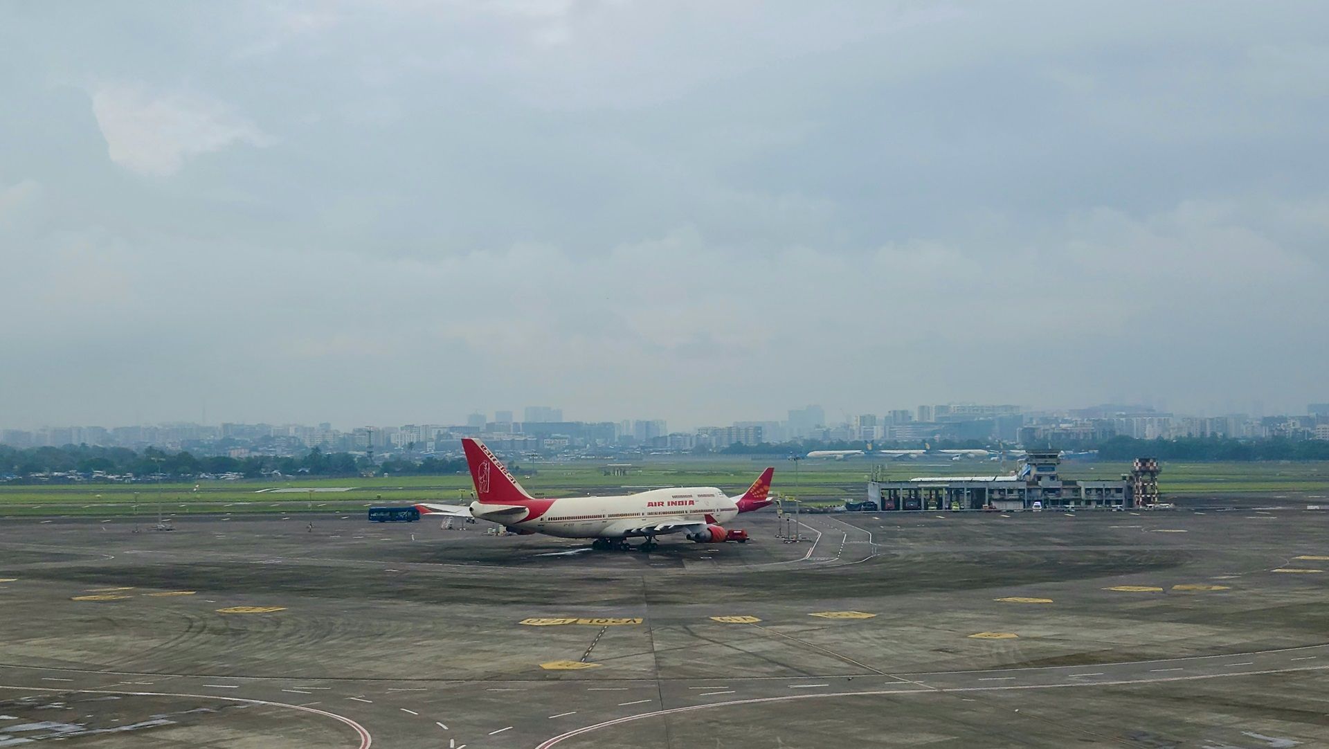 All You Need To Know About The New Domestic Flight Sale By Air India
