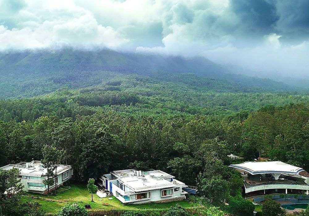 Places To Visit In Chikmagalur: From Misty Mountains To Coffee Estates