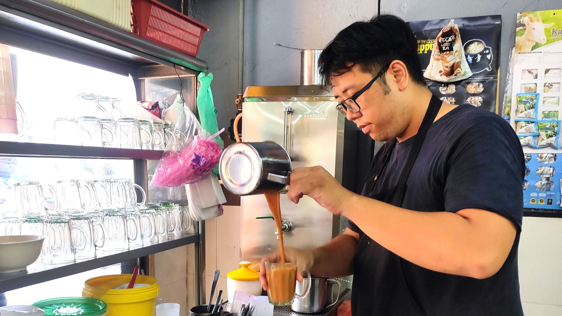 What Is Teh Tarik Or "Pulled Tea" Of Malaysia?