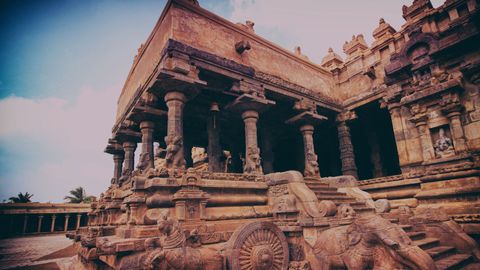 Exploring The Great Living Chola Temples Of Tamil Nadu