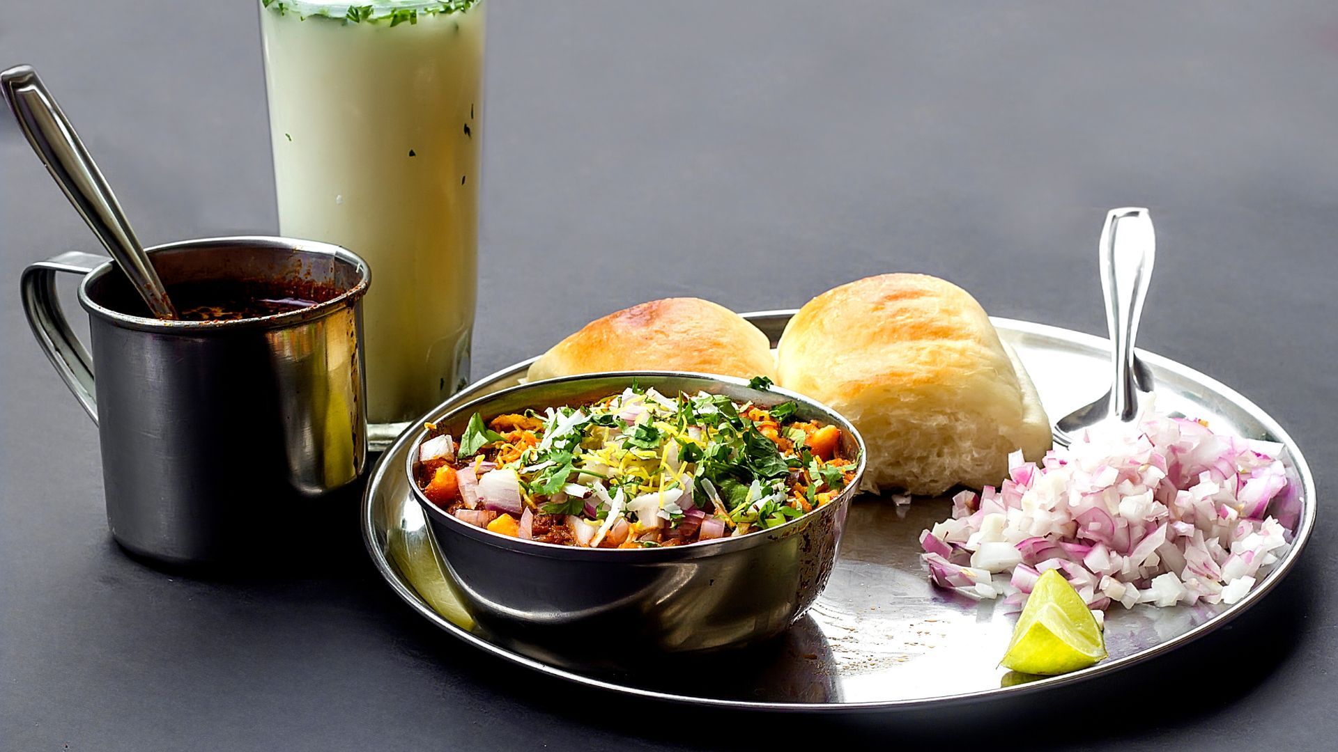 Maharashtra's Famous Food: Trying Konkan, Kolhapuri, Vidarbha Cuisines