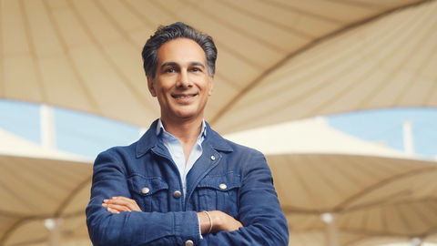 Discussing Artistic Curation Beyond Borders With Art Curator Amin Jaffer