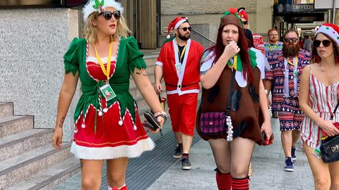 Christmas In Australia Is All About Sun, Sand, And Cheer