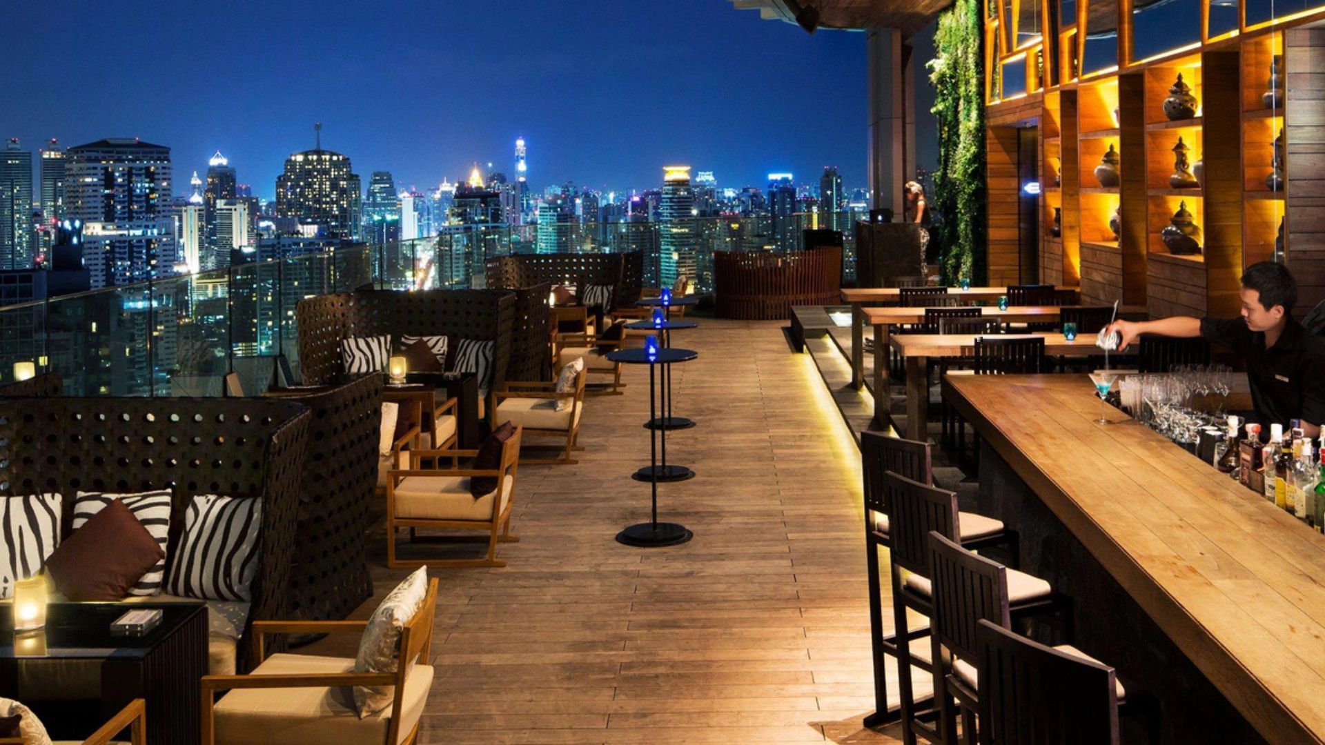 Thonglor In Bangkok: Explore Shopping Malls, High-end Cafes And More