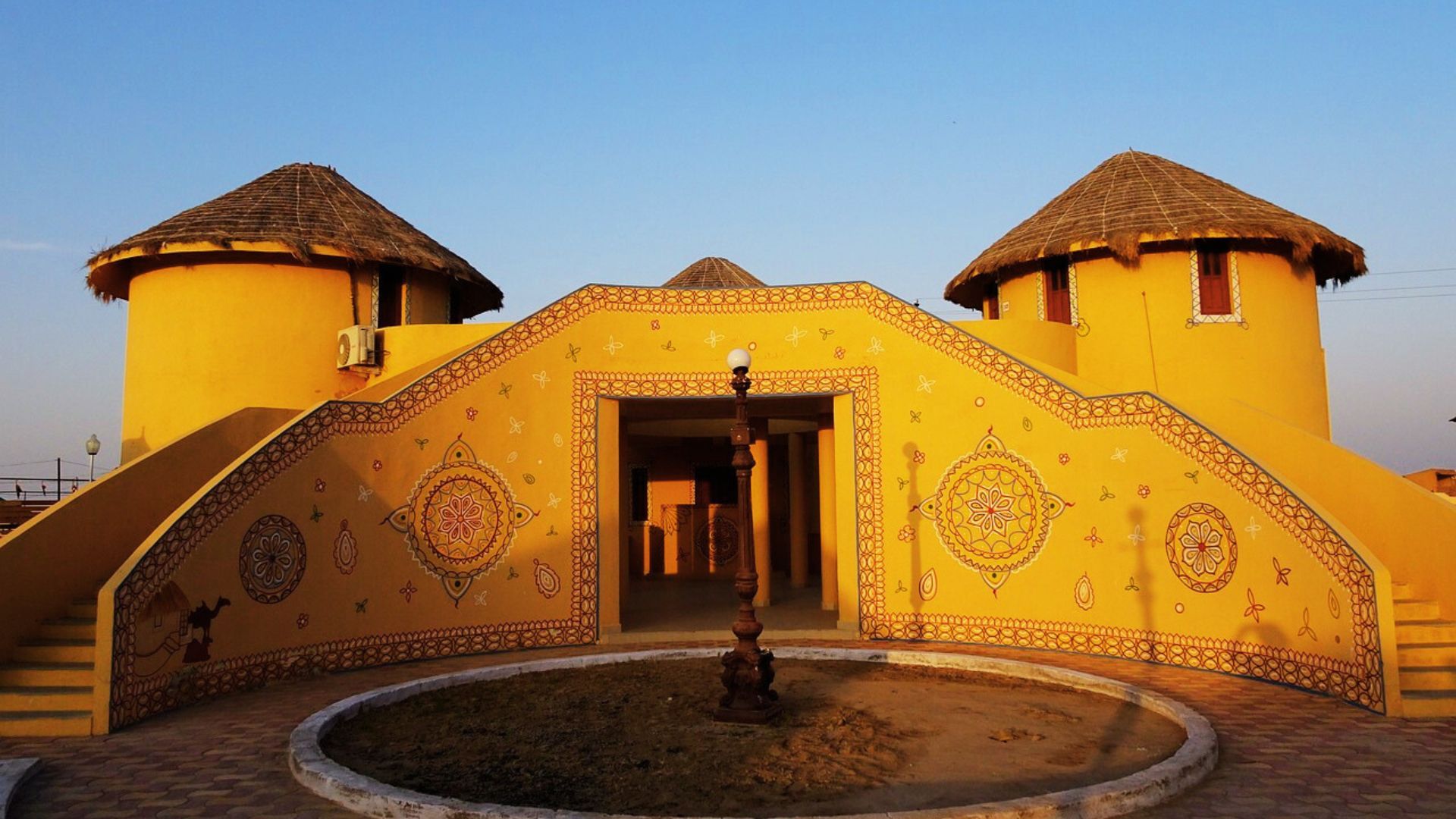 Ekal Ka Rann: Uncover The Magic Of A Hidden White Desert In Kutch